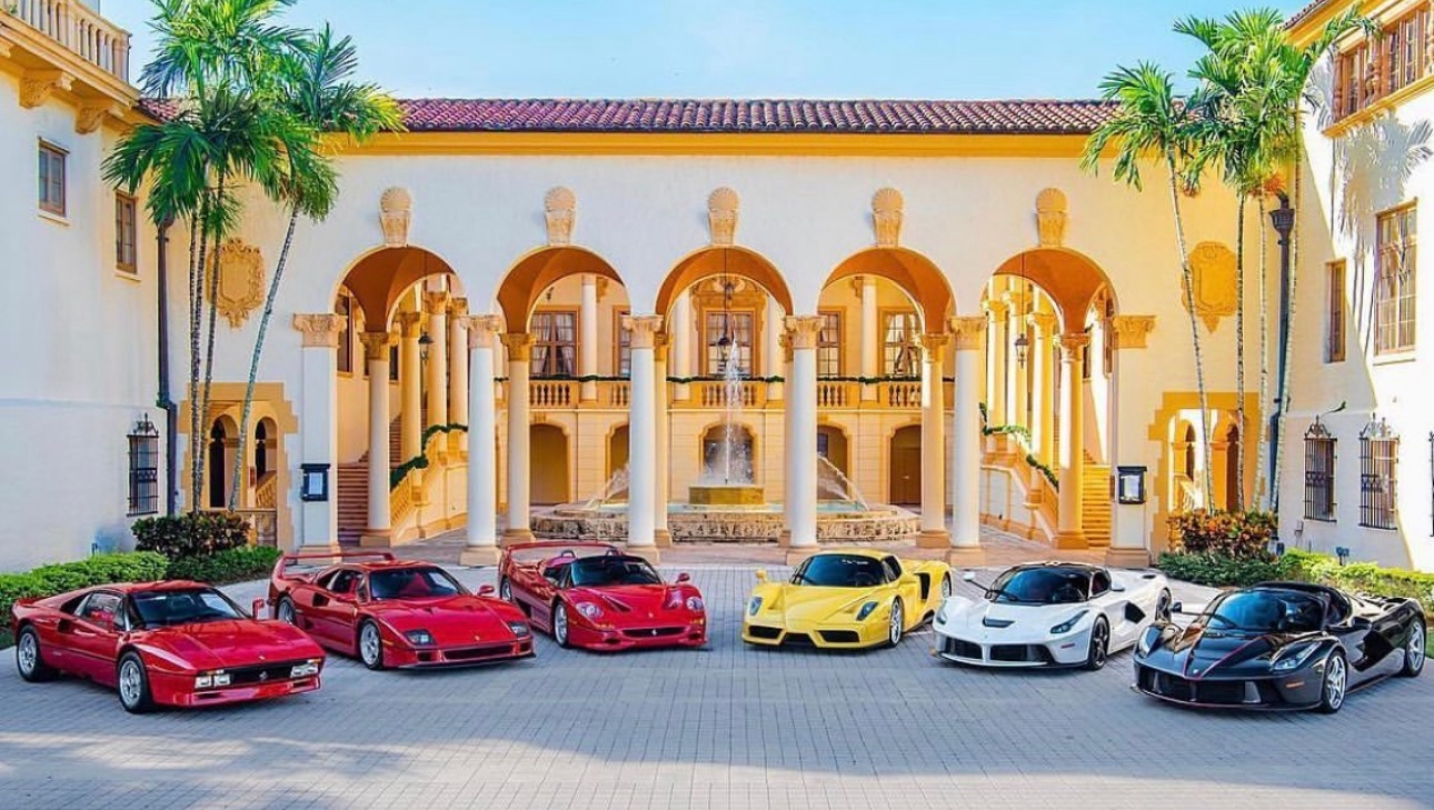 Miami Ferrari & Porsche Collection (USA) – Agent4Stars.com