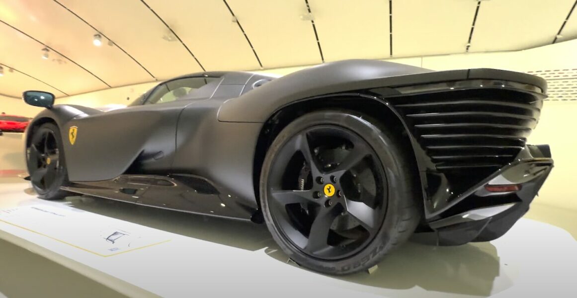 Ferrari Daytona SP3 for sale – Production 599 🇮🇹 – Agent4Stars.com
